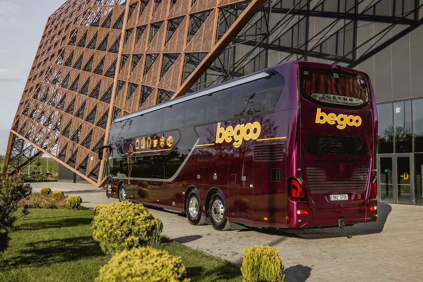 Flota Companiei Begoo: Numai Autocare Moderne și Confortabile